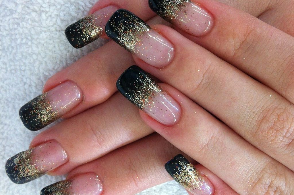 Homepage [yetinailsnspa.com]